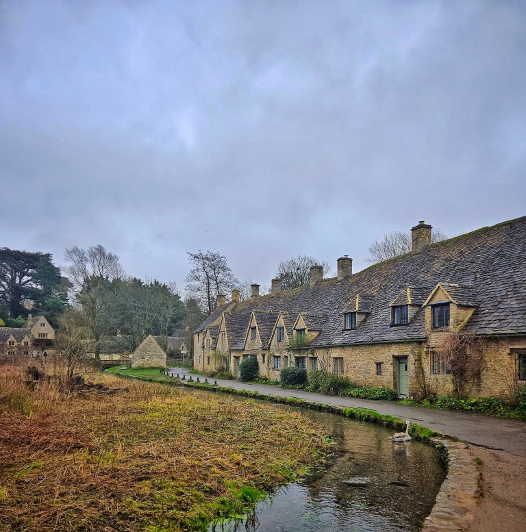 Lower and Upper Slaughter Circular Walk – Cotswold Little Explorers
