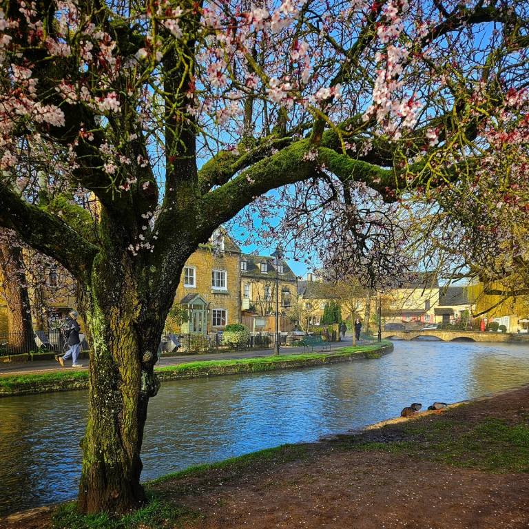 Lower and Upper Slaughter Circular Walk – Cotswold Little Explorers