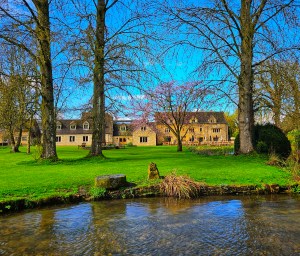 The Slaughters Village Guide for Families – Cotswold Little Explorers