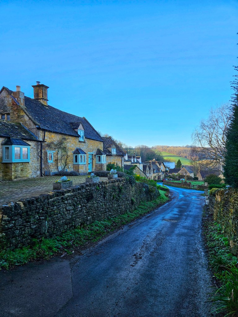 Lower and Upper Slaughter Circular Walk – Cotswold Little Explorers