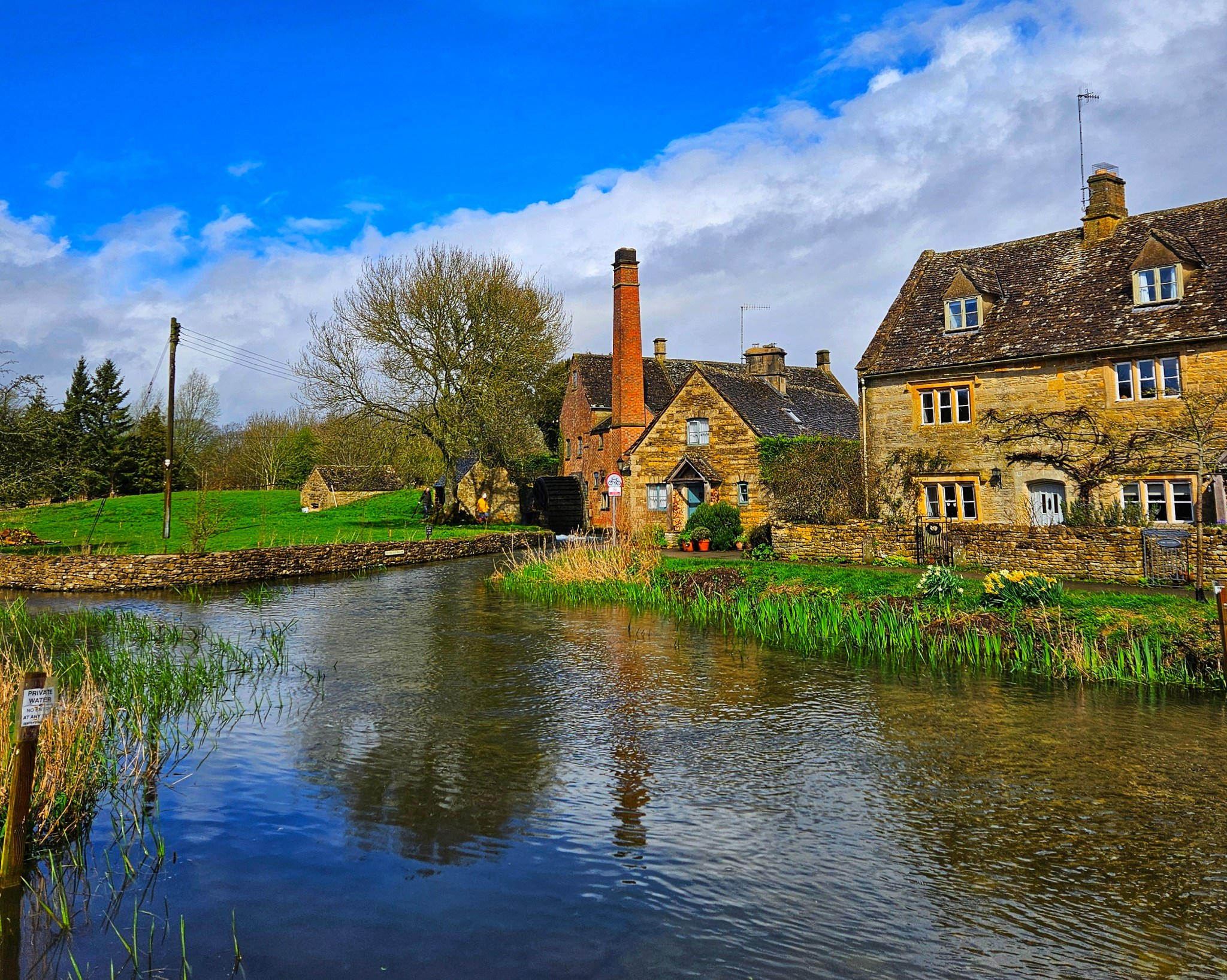 The Slaughters Village Guide for Families – Cotswold Little Explorers